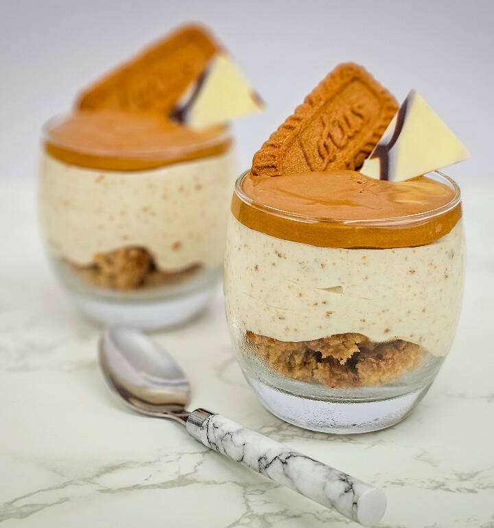 Caramelised Biscuit & Blondie Dessert