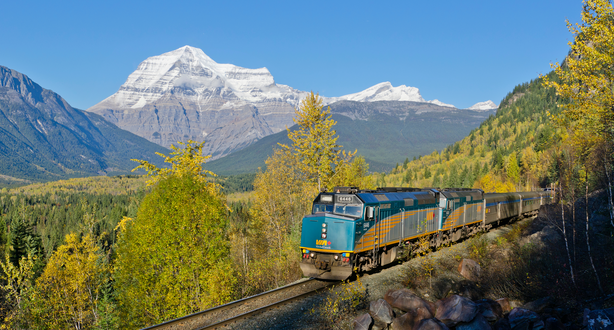 Explore Vancouver To Jasper Train Journey with Via Rail & Rocky Mountaineer Explore Vancouver To Jasper Train Journey with Via Rail & Rocky Mountaineer